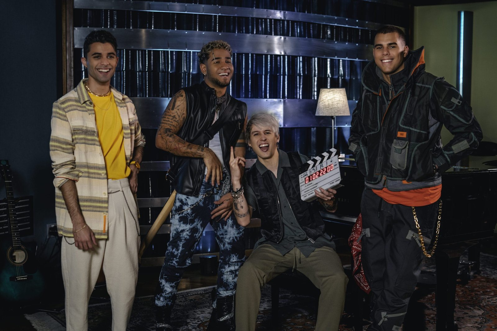 CNCO protagoniza '4 Ever', la nueva miniserie original de ficción de ...