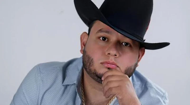 Arturo Roque estrena un sentido e impactante tema donde pide perdón a ...