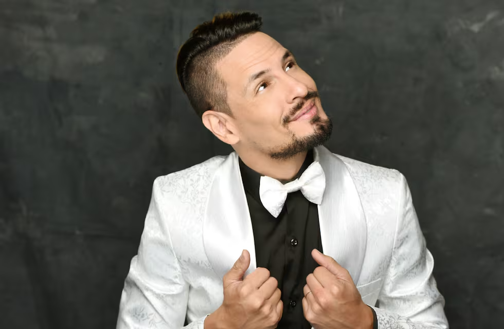 Rodrigo Tapari despide el año con un show en el Teatro Gran Rex - Con ...